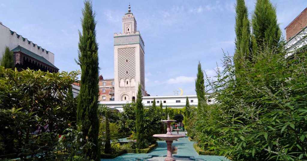 Grande Mosquée de Paris, a Moroccan Oasis - Two In France